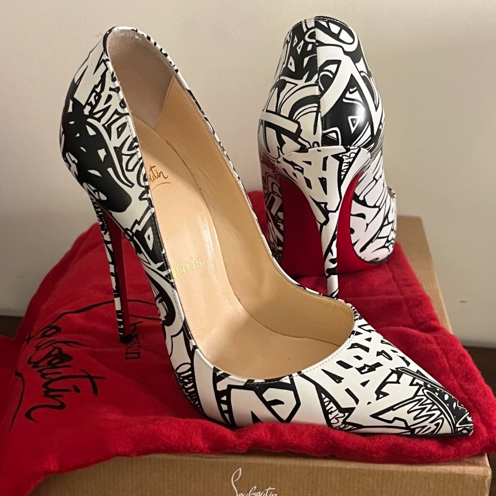 Christian Louboutin Graffiti Heels - Gem